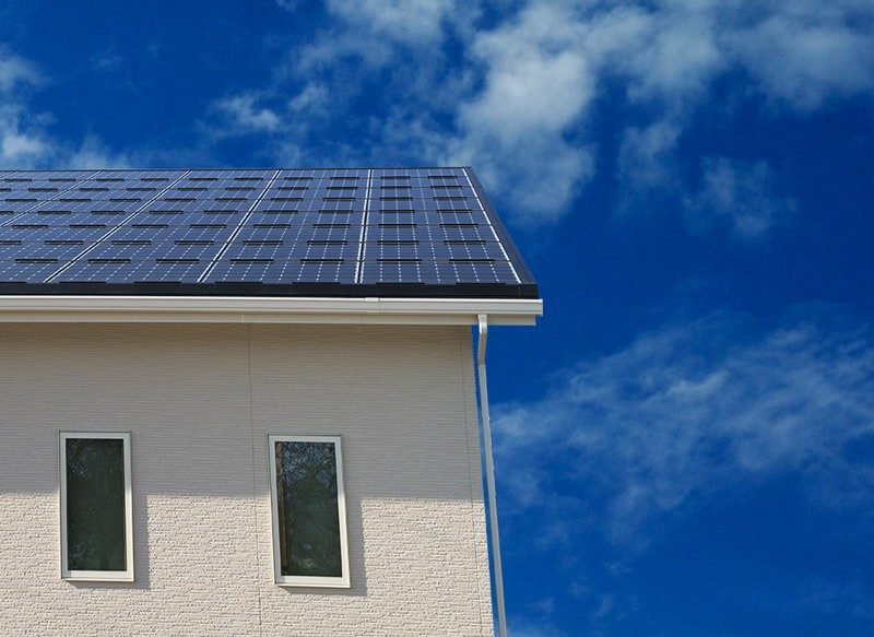 Visaka Atum - Solar Roof Tile - Econaur