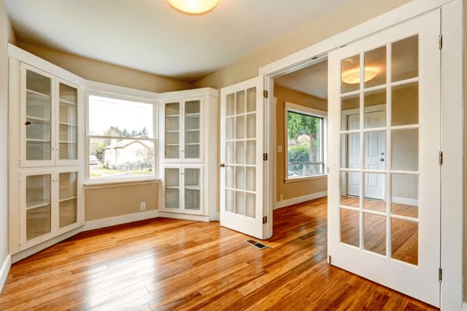 Choosing the right sustainable door for our homes! - Econaur